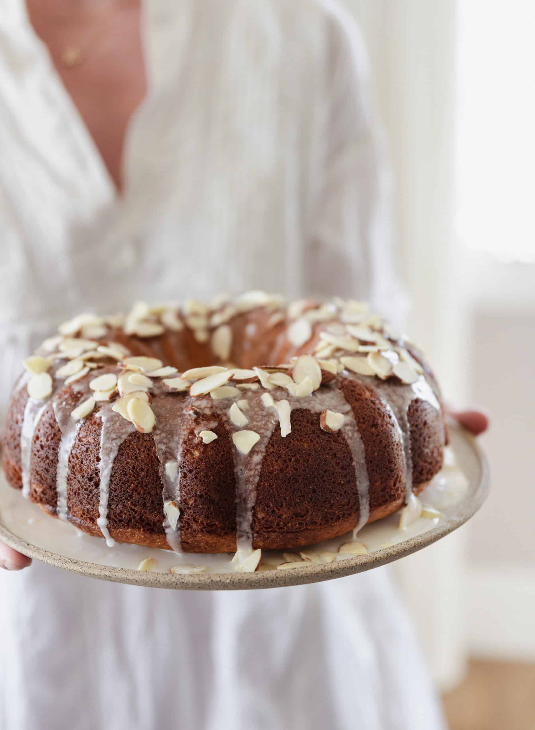 Easy Homemade Strawberry Cake with Almonds and Lemon Glaze