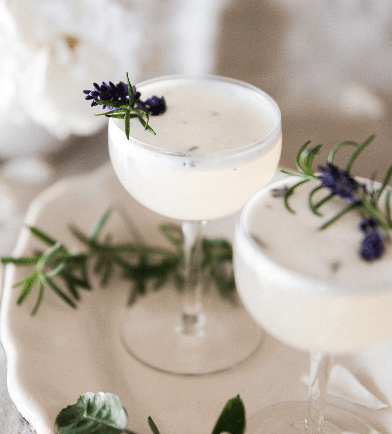 This Refreshing Lavender Vodka Cocktail is a Garden Party in a Glass