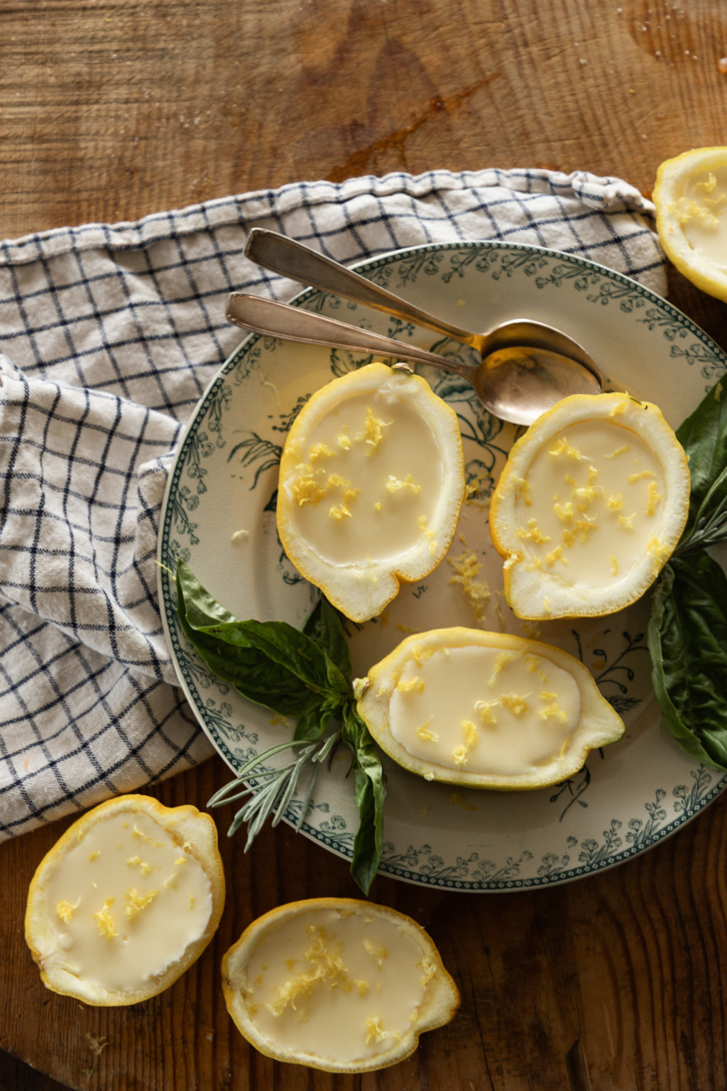 Lemon Posset Recipe: A Perfect Summer Dessert